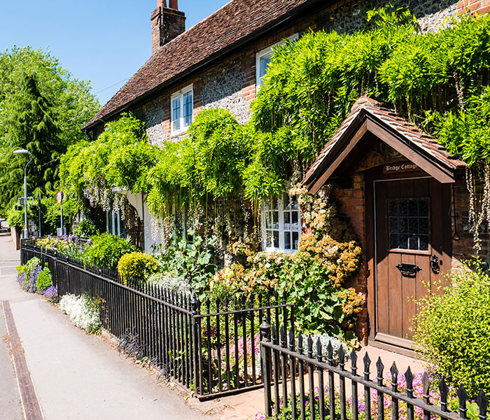 A simple guide to insurance excesses | Abode Insurance